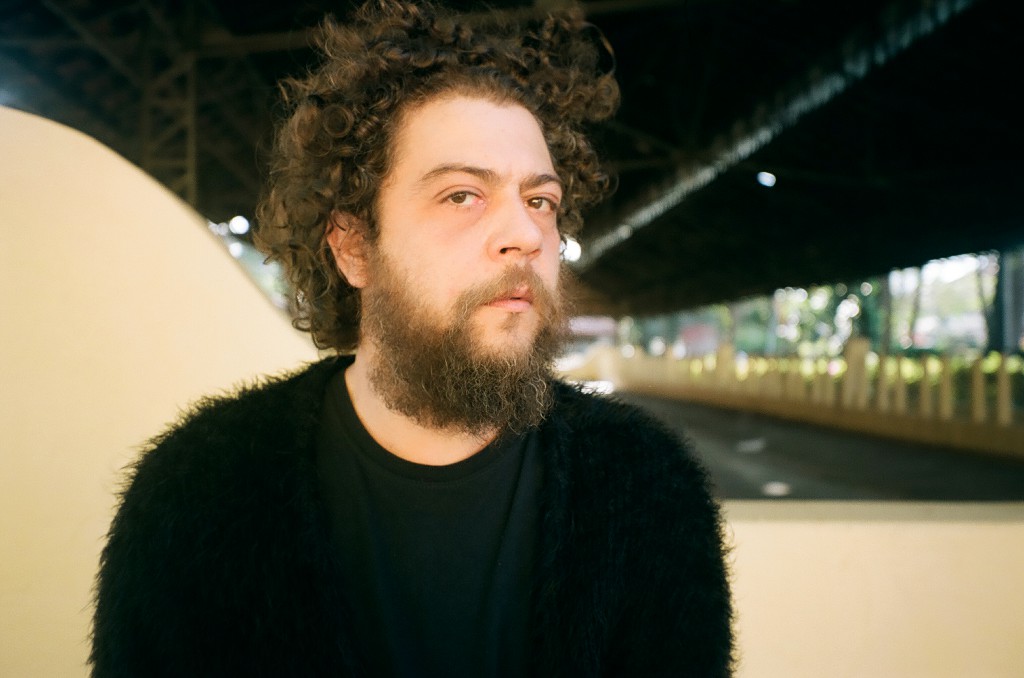 Pélico mostra single - ouça "Descaradamente" | Célula POP