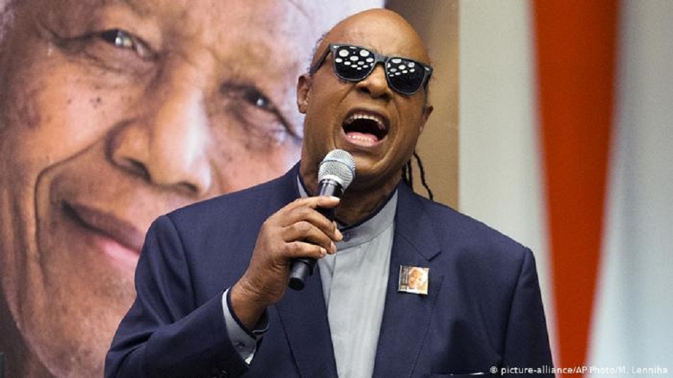 Stevie Wonder lança duas canções inéditas | Célula POP