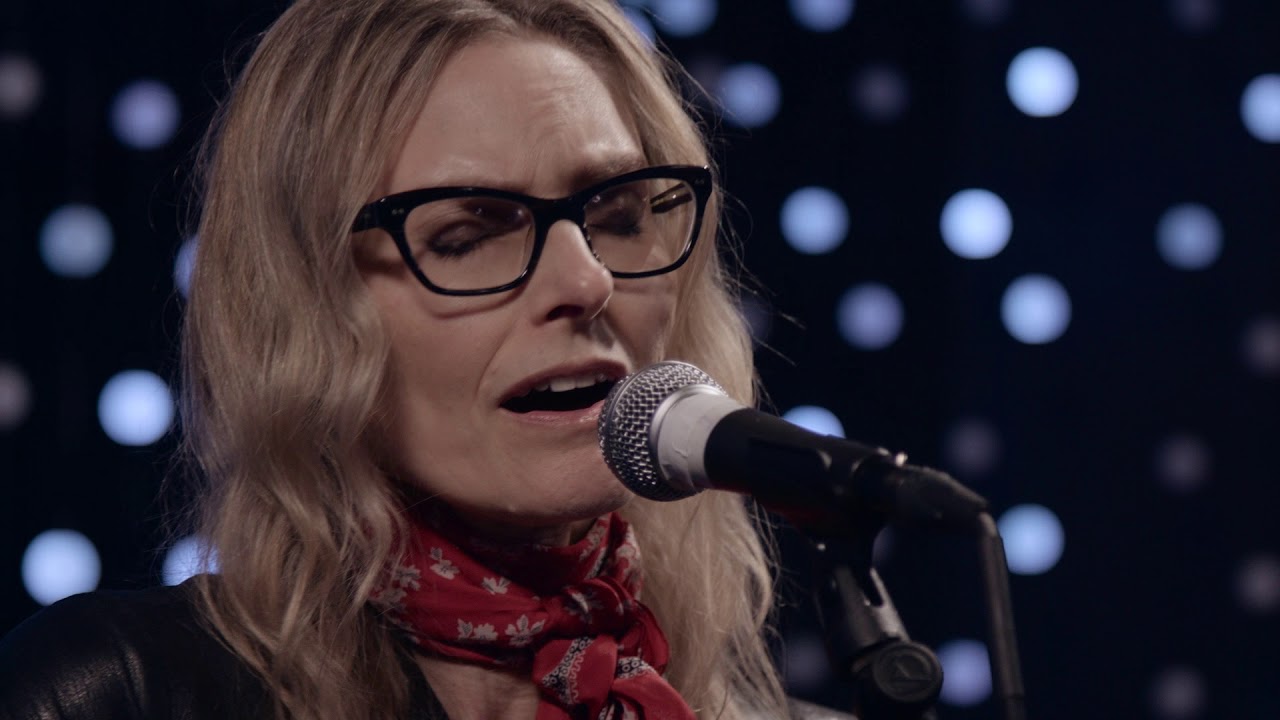 Aimee Mann anuncia novo álbum e lança single | Célula POP