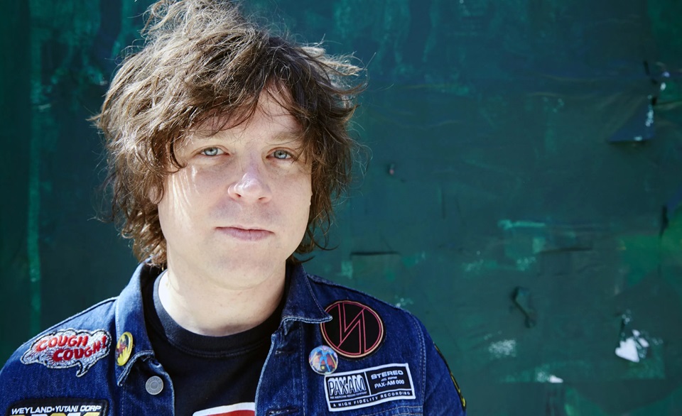 Ryan Adams finalmente lança álbum engavetado | Célula POP